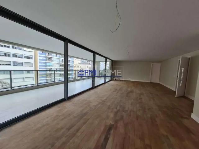 Apartamento para Venda em São Paulo/SP Higienópolis 4 Quartos
