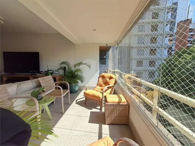 Apartamento para Venda em São Paulo/SP Higienópolis 4 Quartos