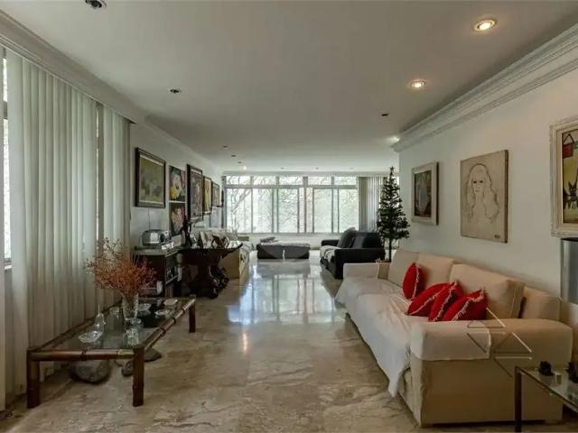 Apartamento para Venda em São Paulo/SP Higienópolis 4 Quartos