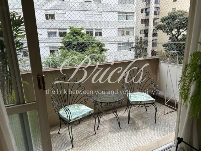 Apartamento para Venda em São Paulo/SP Higienópolis 4 Quartos