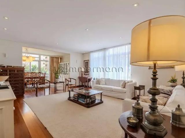 Apartamento para Venda em São Paulo/SP Higienópolis 4 Quartos