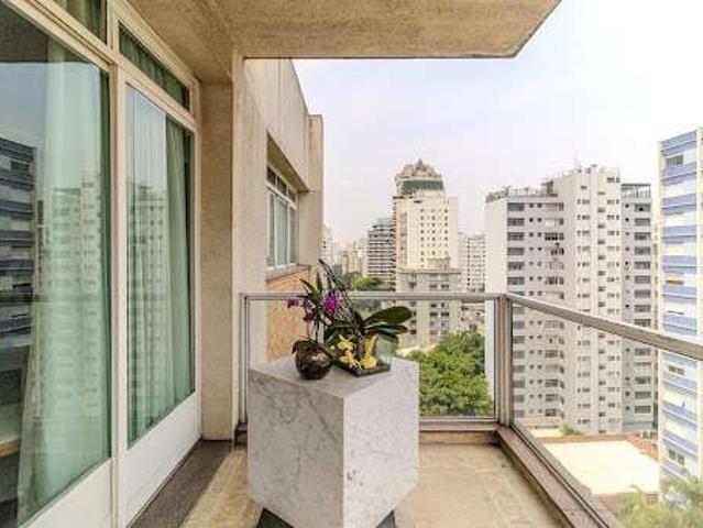 Apartamento para Venda em São Paulo/SP Higienópolis 4 Quartos