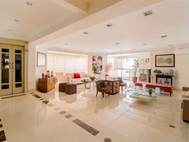 Apartamento para Venda em São Paulo/SP Higienópolis 4 Quartos