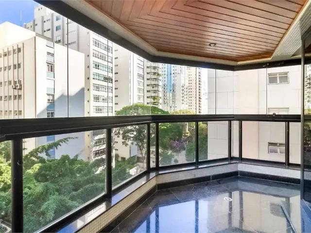 Apartamento para Venda em São Paulo/SP Higienópolis 4 Quartos