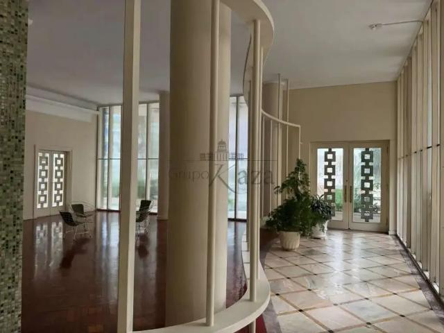 Apartamento para Venda em São Paulo/SP Higienópolis 4 Quartos
