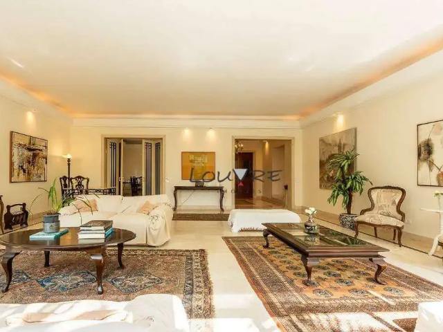 Apartamento para Venda em São Paulo/SP Higienópolis 5 Quartos