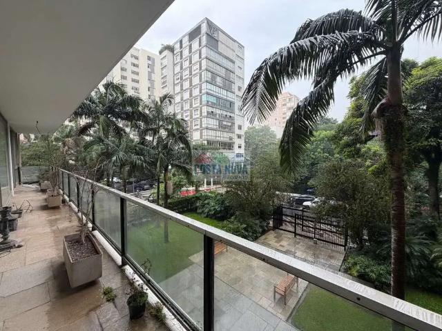 Apartamento para Venda em São Paulo/SP Higienópolis 5 Quartos