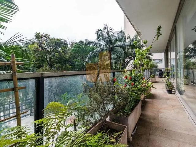 Apartamento para Venda em São Paulo/SP Higienópolis 5 Quartos