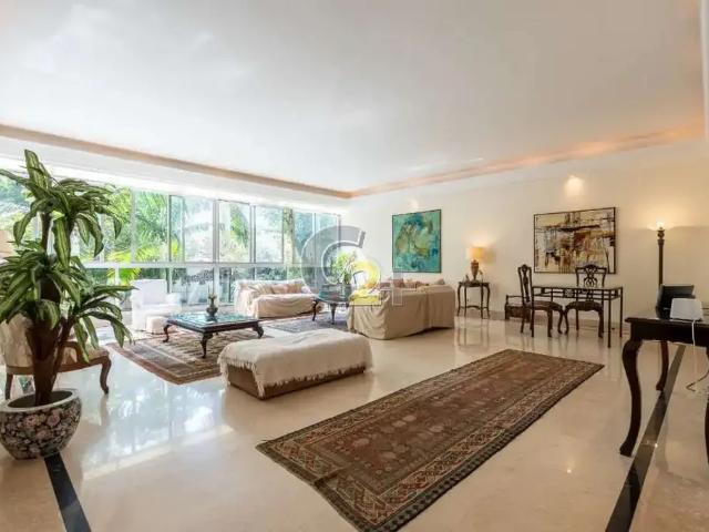 Apartamento para Venda em São Paulo/SP Higienópolis 5 Quartos