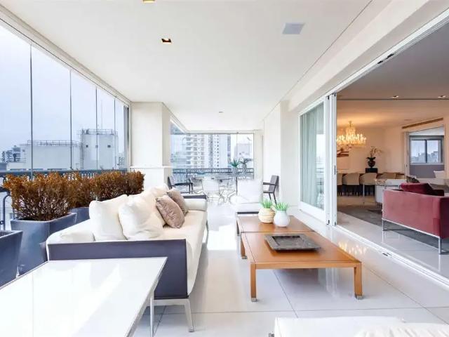 Apartamento para Venda em São Paulo/SP Higienópolis 5 Quartos