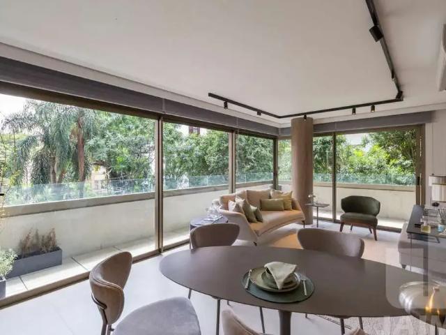 Apartamento para Venda em São Paulo/SP Higienópolis 2 Quartos
