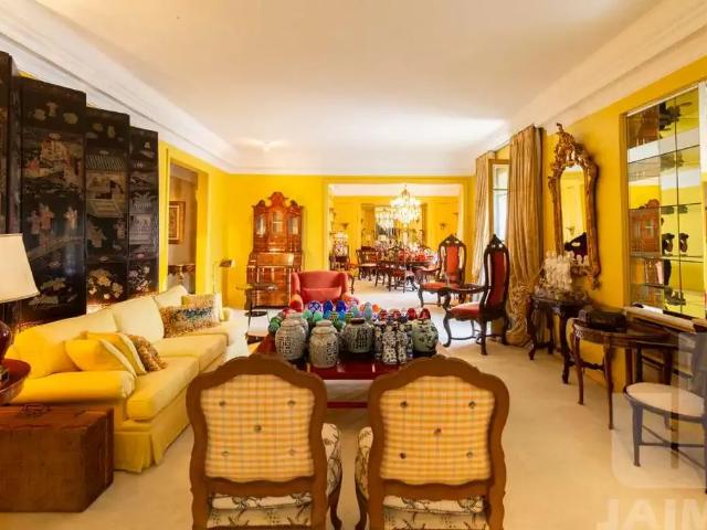 Apartamento para Venda em São Paulo/SP Higienópolis 2 Quartos