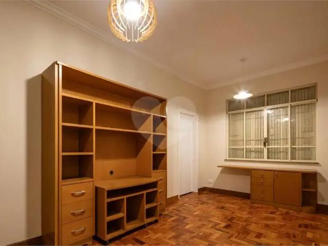 Apartamento para Venda em São Paulo/SP Higienópolis 2 Quartos
