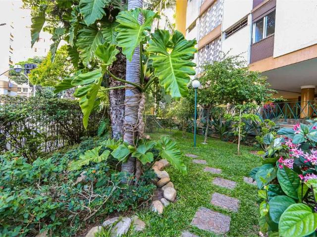 Apartamento para Venda em São Paulo/SP Higienópolis 2 Quartos