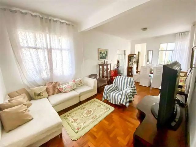 Apartamento para Venda em São Paulo/SP Higienópolis 2 Quartos