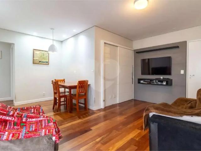 Apartamento para Venda em São Paulo/SP Higienópolis 2 Quartos