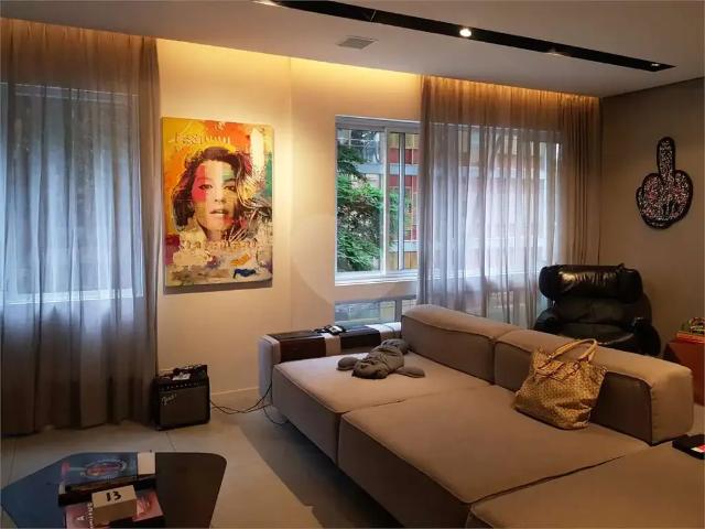 Apartamento para Venda em São Paulo/SP Higienópolis 2 Quartos