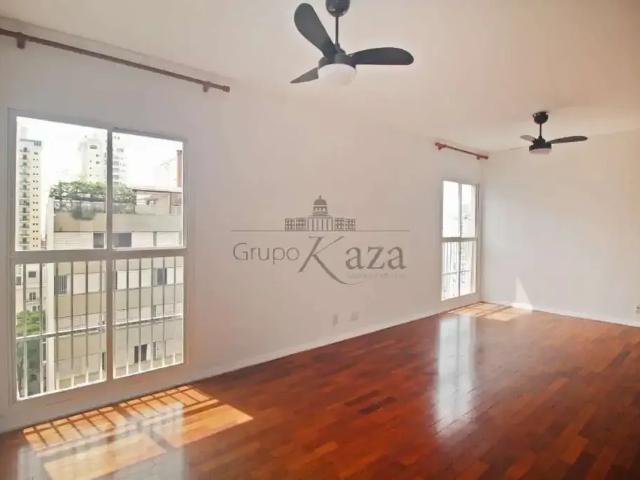 Apartamento para Venda em São Paulo/SP Higienópolis 2 Quartos
