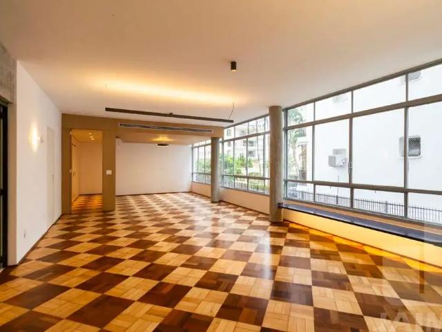 Apartamento para Venda em São Paulo/SP Higienópolis 2 Quartos