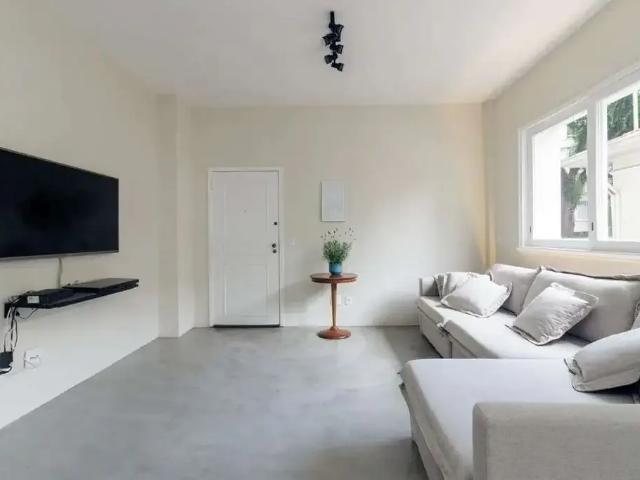 Apartamento para Venda em São Paulo/SP Higienópolis 2 Quartos