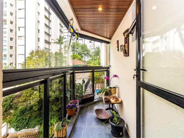 Apartamento para Venda em São Paulo/SP Higienópolis 3 Quartos