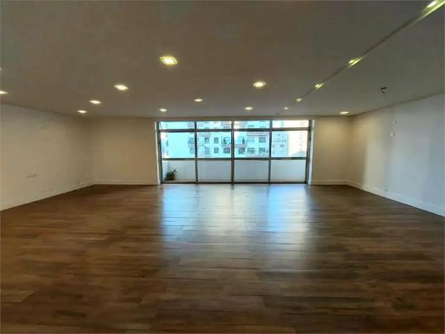 Apartamento para Venda em São Paulo/SP Higienópolis 3 Quartos
