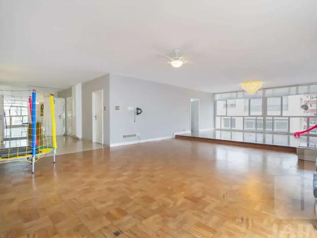 Apartamento para Venda em São Paulo/SP Higienópolis 3 Quartos