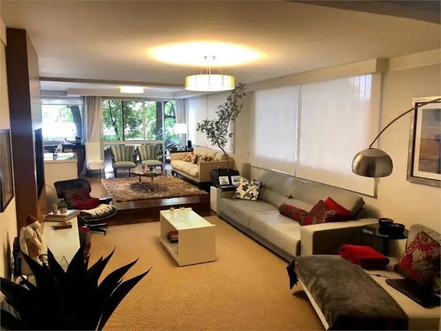 Apartamento para Venda em São Paulo/SP Higienópolis 3 Quartos