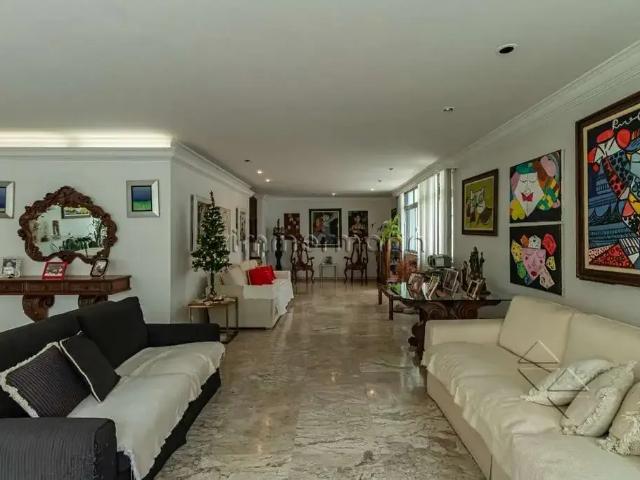 Apartamento para Venda em São Paulo/SP Higienópolis 3 Quartos