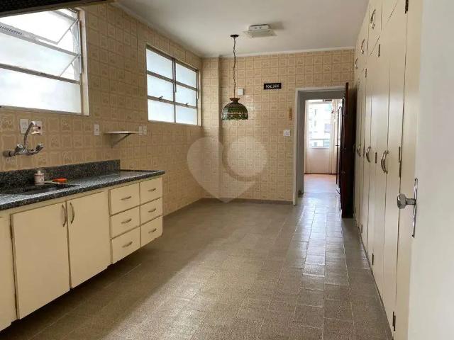 Apartamento para Venda em São Paulo/SP Higienópolis 3 Quartos