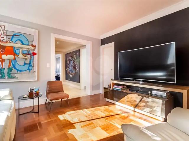 Apartamento para Venda em São Paulo/SP Higienópolis 3 Quartos