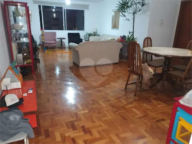 Apartamento para Venda em São Paulo/SP Higienópolis 3 Quartos