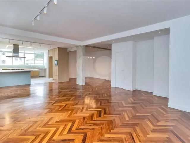 Apartamento para Venda em São Paulo/SP Higienópolis 3 Quartos