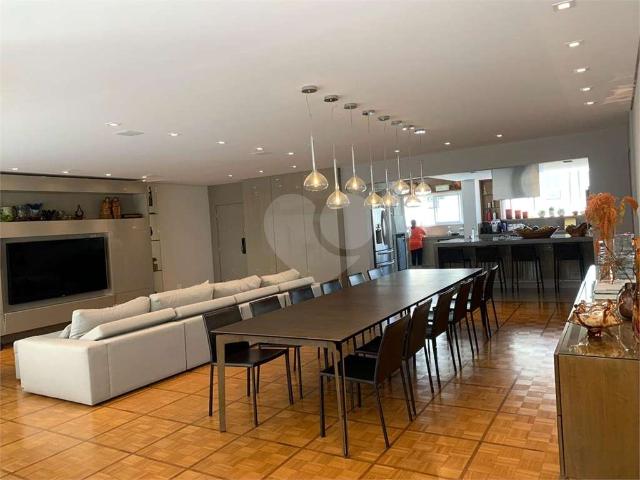 Apartamento para Venda em São Paulo/SP Higienópolis 3 Quartos