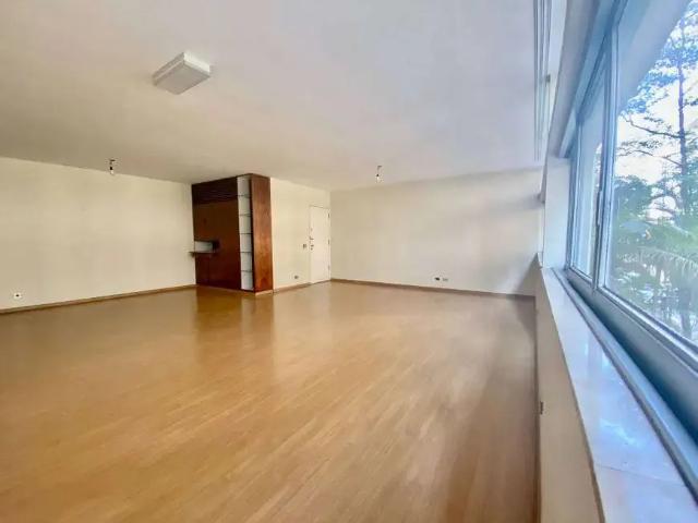Apartamento para Venda em São Paulo/SP Higienópolis 3 Quartos