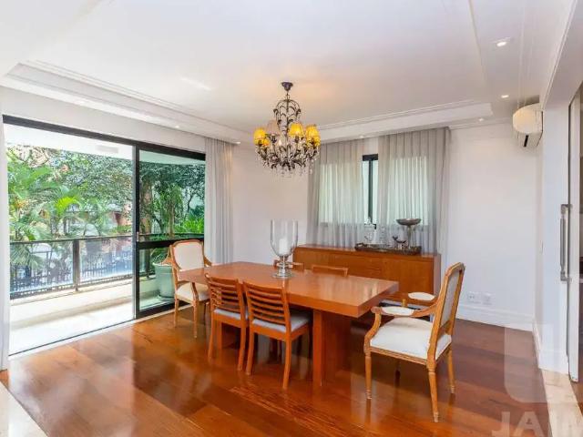 Apartamento para Venda em São Paulo/SP Higienópolis 3 Quartos