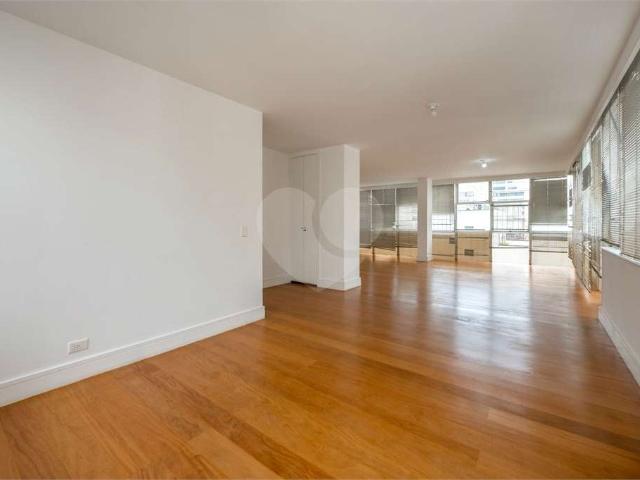 Apartamento para Venda em São Paulo/SP Higienópolis 3 Quartos