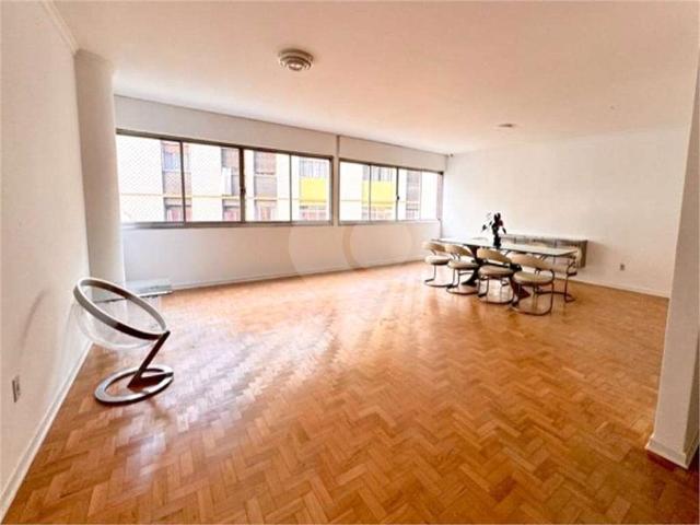 Apartamento para Venda em São Paulo/SP Higienópolis 3 Quartos