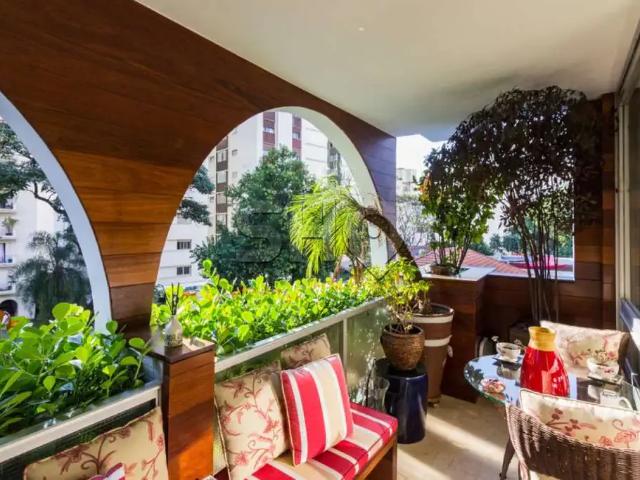 Apartamento para Venda em São Paulo/SP Higienópolis 3 Quartos
