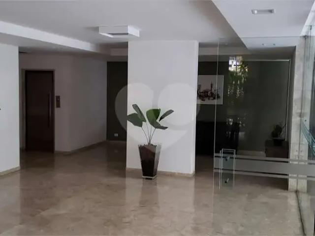 Apartamento para Venda em São Paulo/SP Santa Cecília 3 Quartos