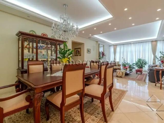 Apartamento para Venda em São Paulo/SP Higienópolis 3 Quartos