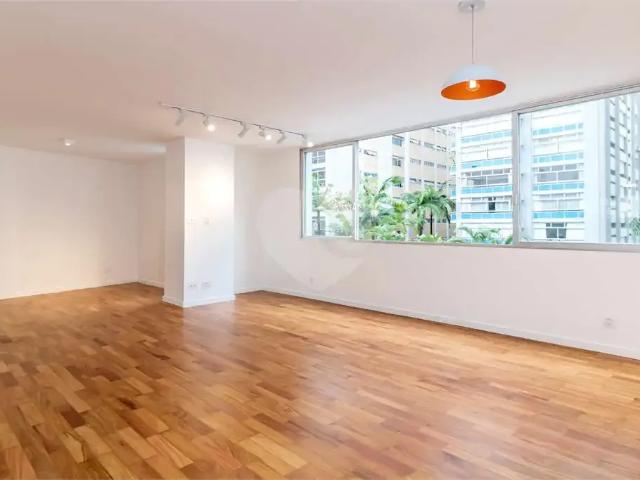 Apartamento para Venda em São Paulo/SP Higienópolis 3 Quartos