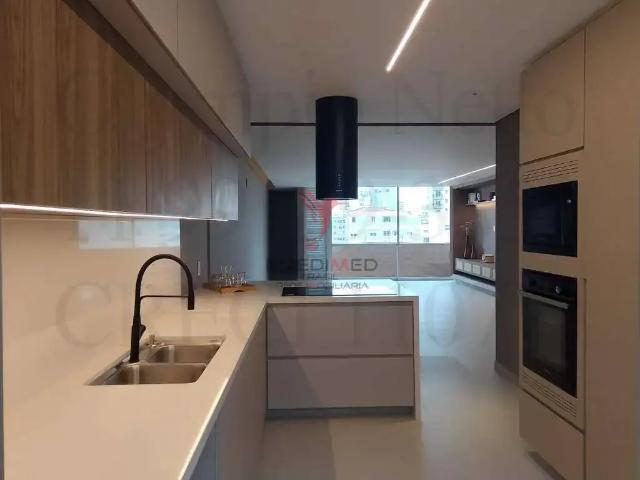 Apartamento para Venda em São Paulo/SP Higienópolis 3 Quartos