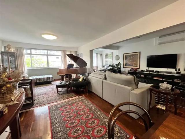 Apartamento para Venda em São Paulo/SP Higienópolis 3 Quartos
