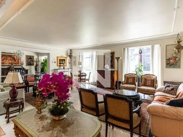 Apartamento para Venda em São Paulo/SP Higienópolis 3 Quartos