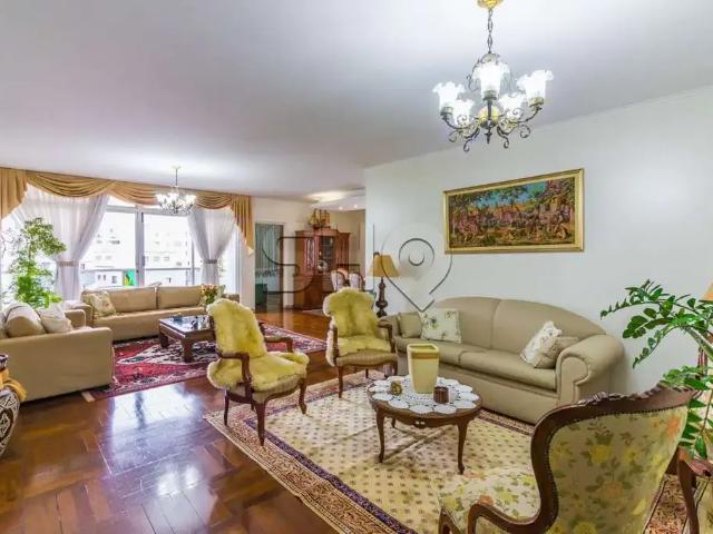 Apartamento para Venda em São Paulo/SP Higienópolis 3 Quartos