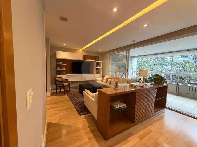 Apartamento para Venda em São Paulo/SP Itaim Bibi 3 Quartos