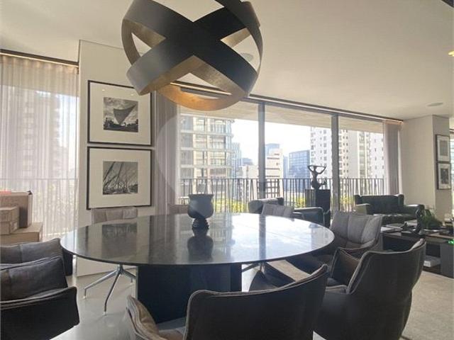 Apartamento para Venda em São Paulo/SP Itaim Bibi 4 Quartos