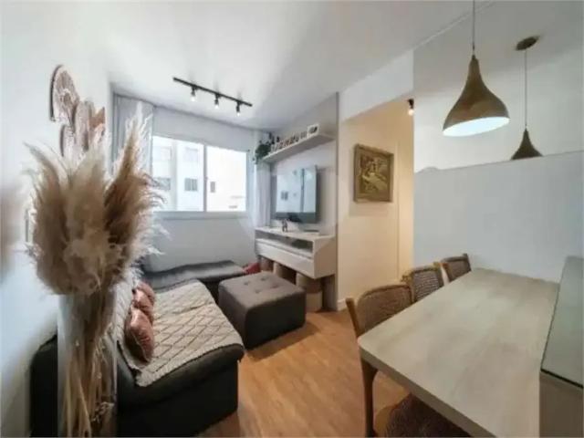 Apartamento para Venda em São Paulo/SP Itaquera 2 Quartos