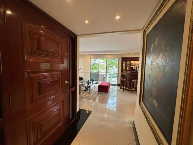 Apartamento para Venda em São Paulo/SP Indianópolis 4 Quartos